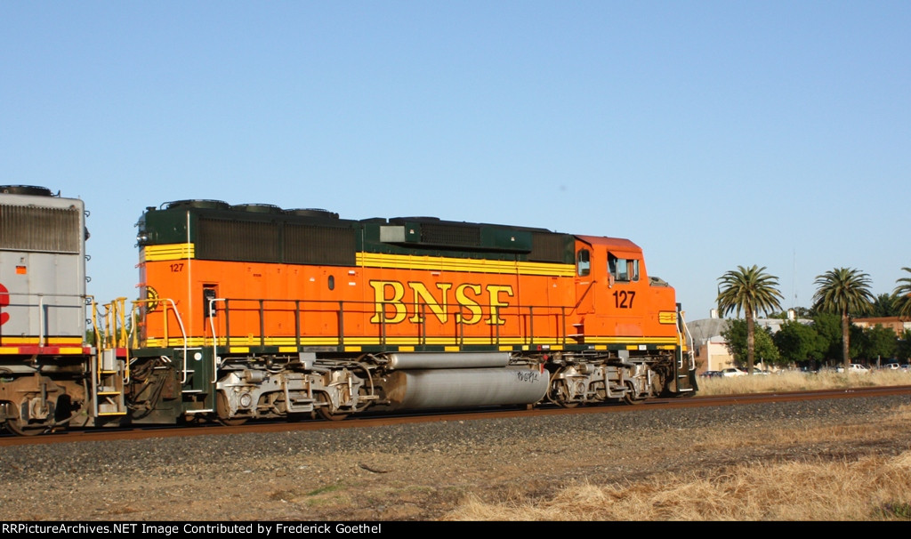 BNSF 127
